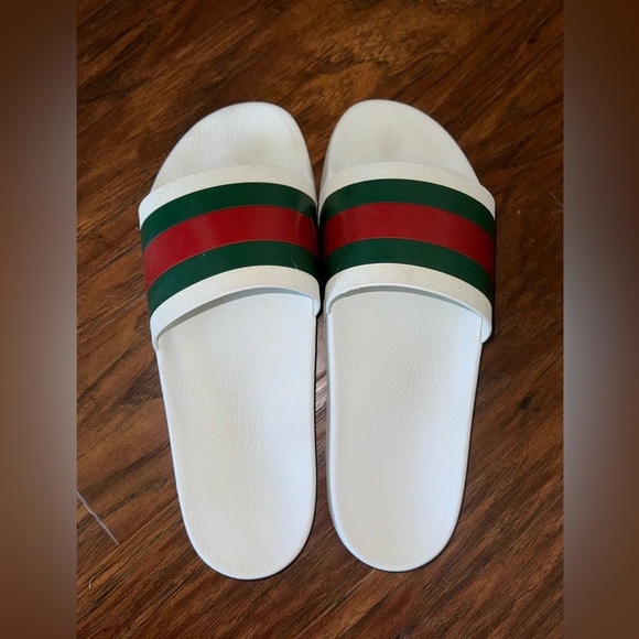 Gucci | Shoes | Gucci Mens Signature Stripe Slide Pool Sandals White ...